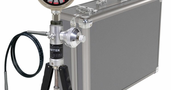 Ametek Crystal XP2i [1KPSIXP2I-DL-BHX] Digital Pressure Gauge w ...